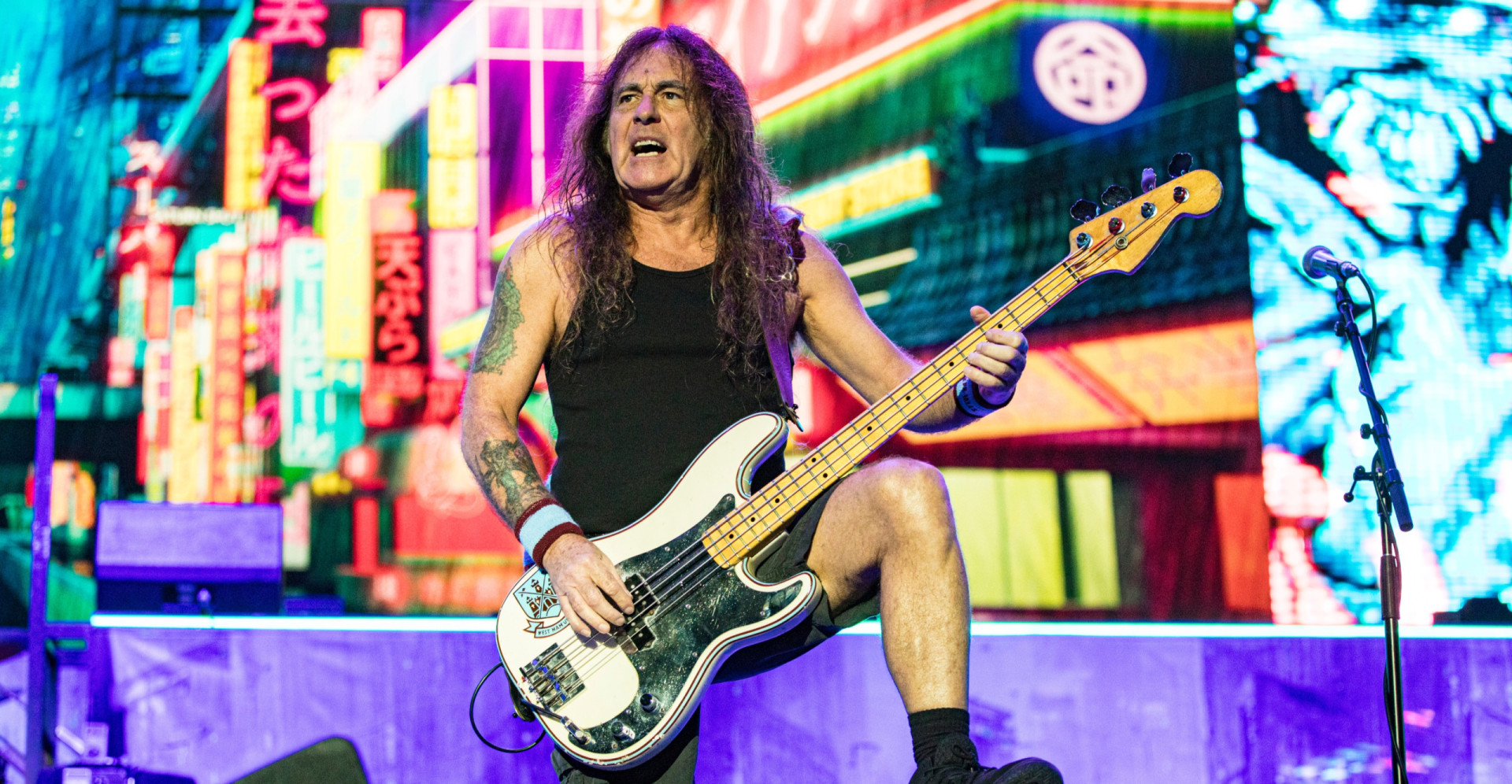 Music bands with one founding member remaining