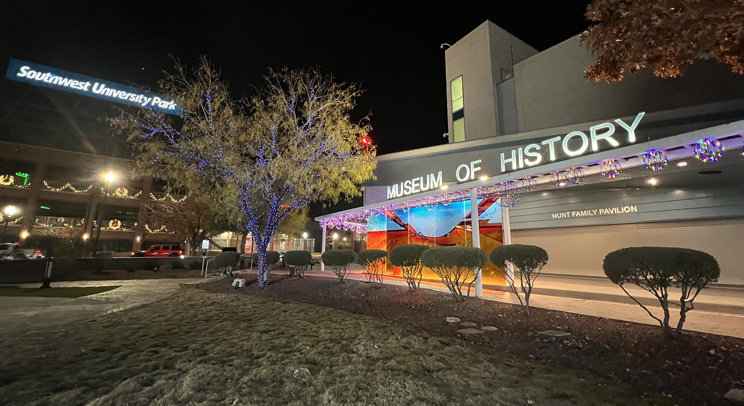 El Paso events: Lunar New Year, El Paso Opera, Downtown architecture tour