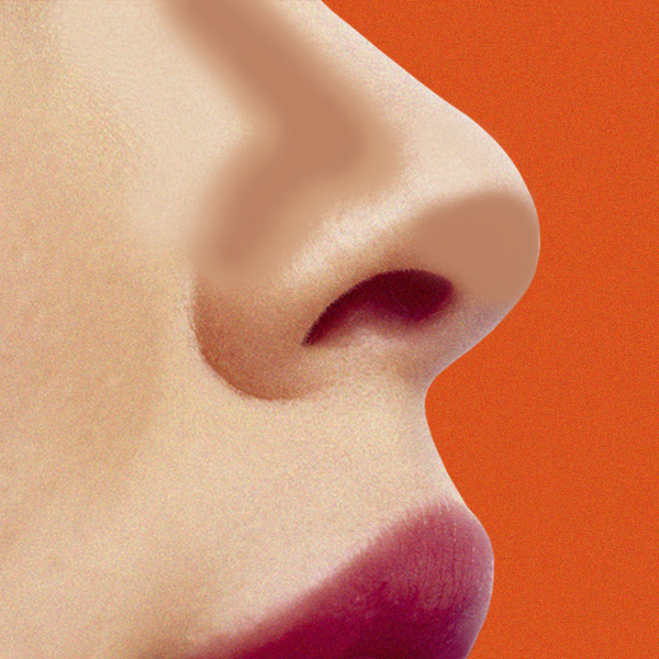Why Unblended Nose Contour Is Trending, According to a Celeb Makeup Expert