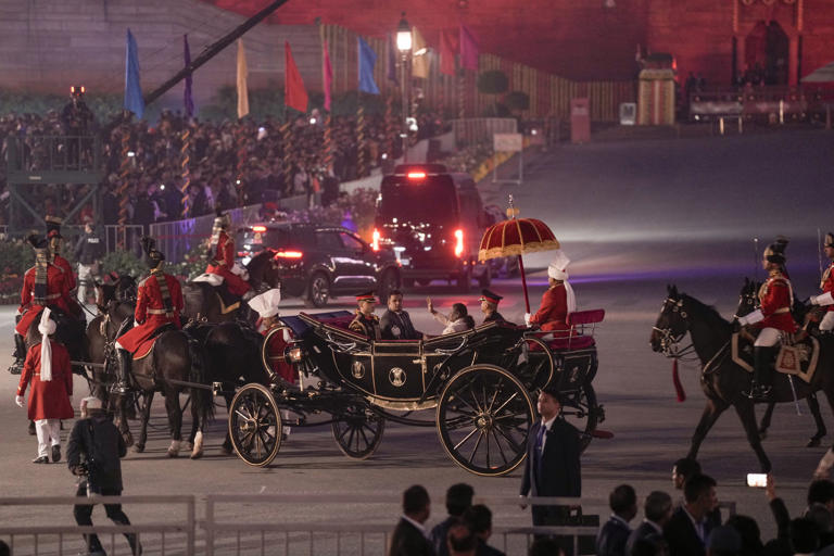 Beating Retreat: Foot-tapping music, soulful renditions mark end of R ...