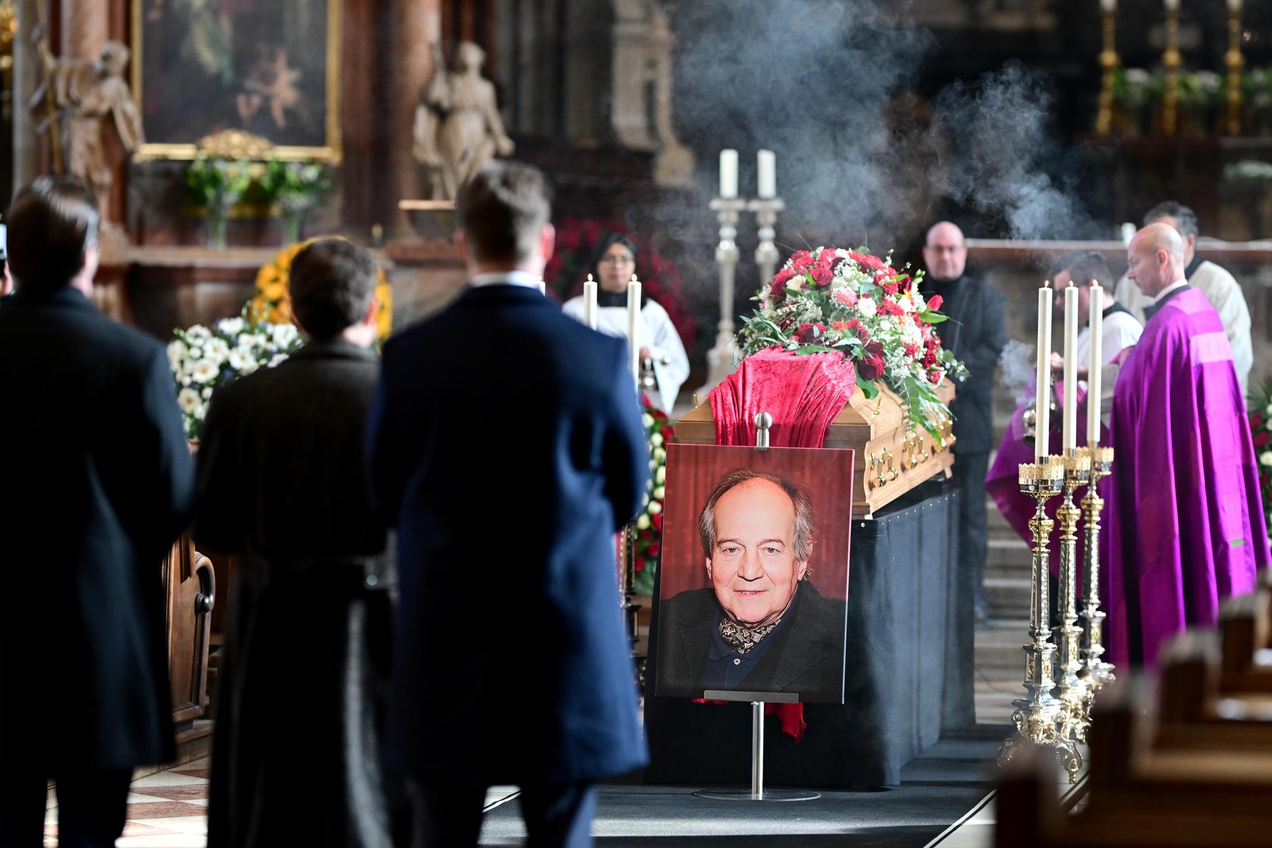 Österreich verabschiedet sich von Publikumsliebling Otto Schenk