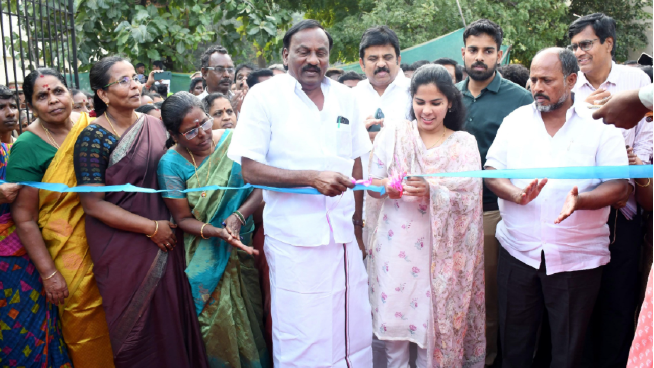 Chennai mayor Priya inaugurates playfield in Nerkundram