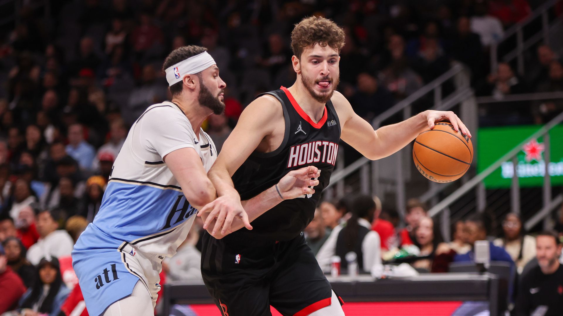 Rockets win again, down Hawks 100-96