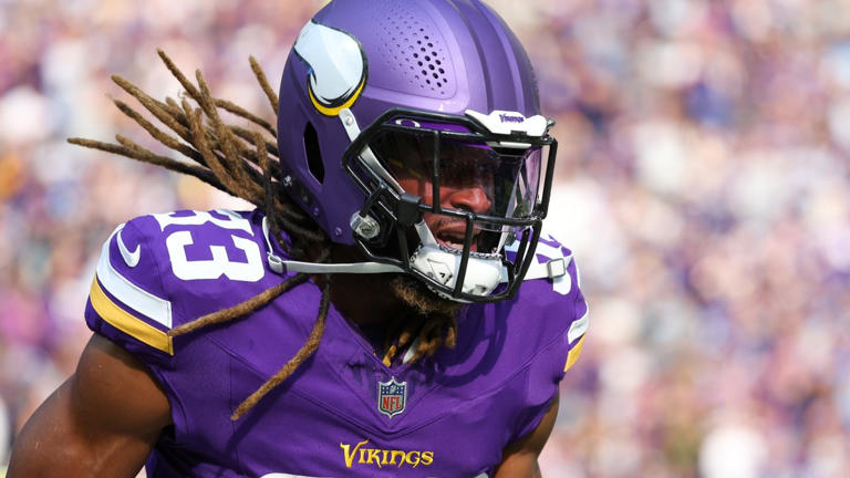 Vikings Bring Back Crucial Playmaker on $20 Million Contract