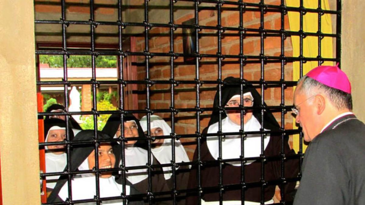 Ortega obliga a las clarisas a abandonar Nicaragua y expropia sus bienes