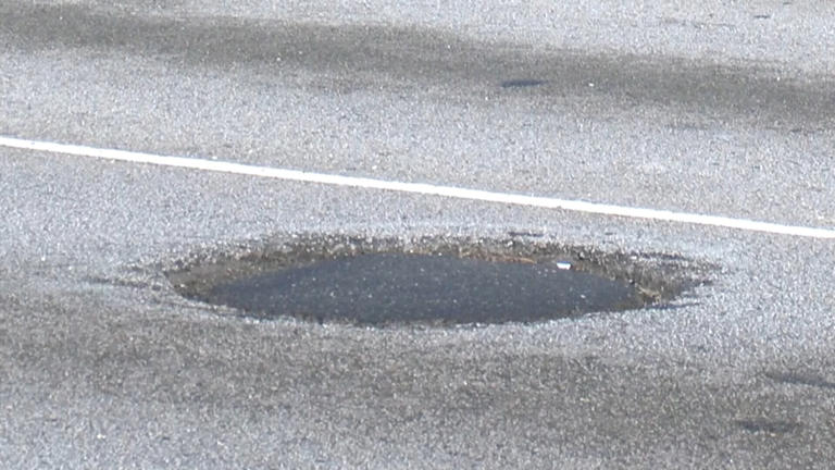 Charleston leaders spread the word about pothole reporting following ...
