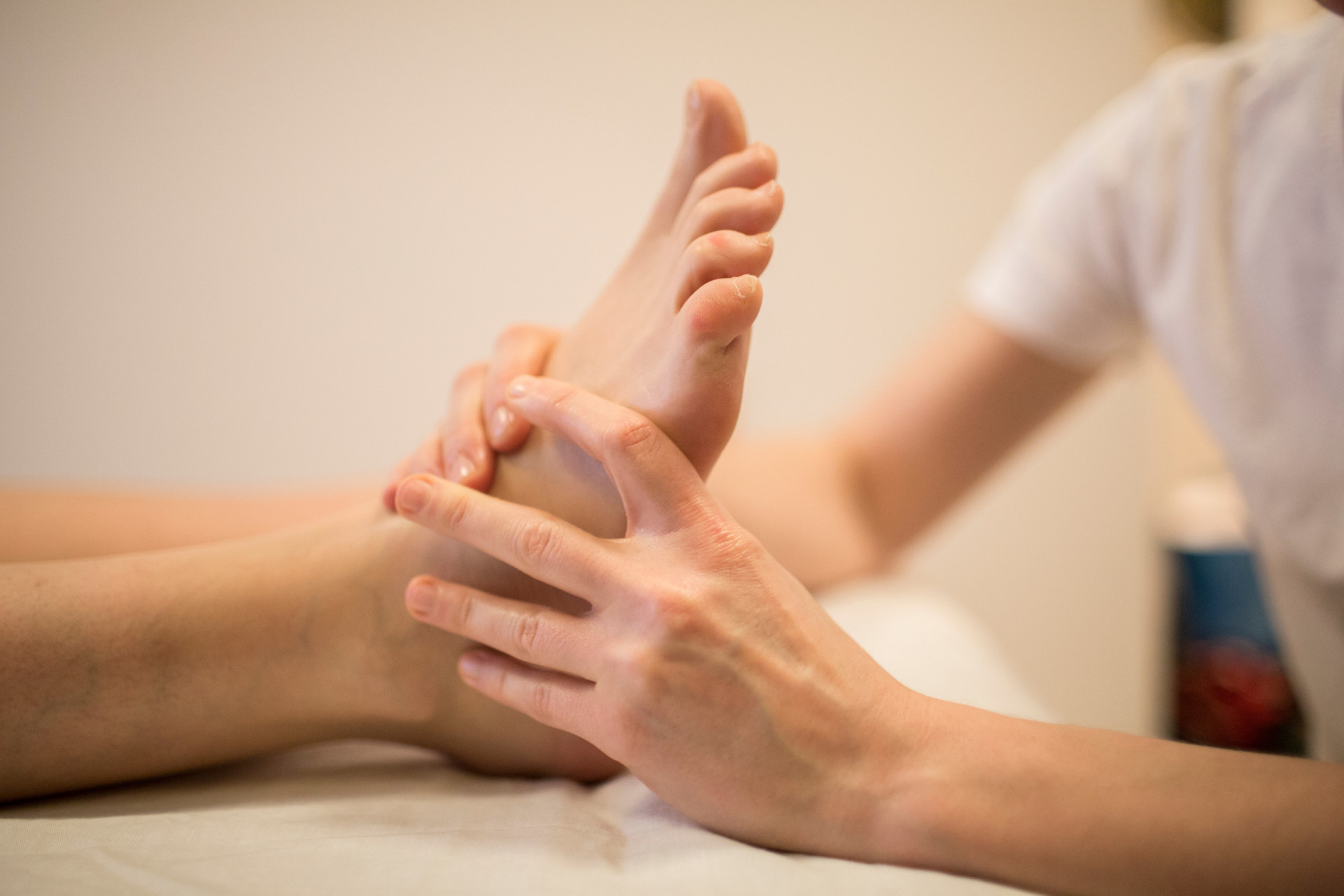 What’s reflexology, and how does it work?