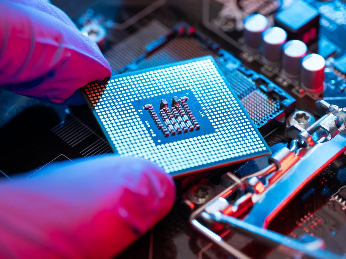 STMicroelectronics Stock In Focus As It Signs 15-Year Renewable Energy ...