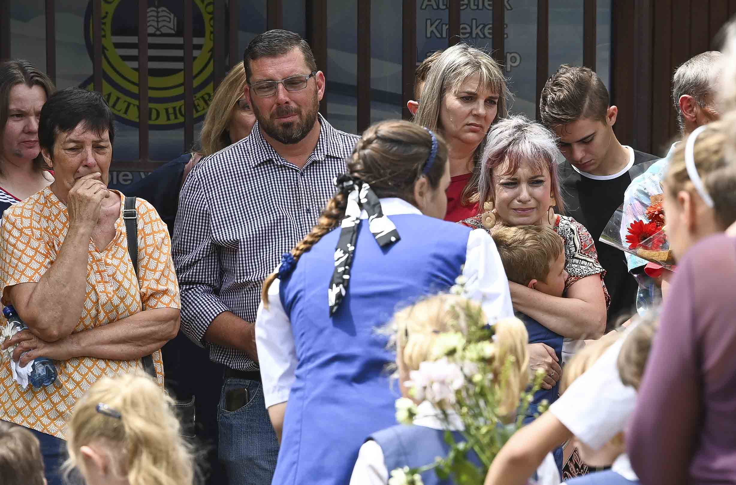 Memorial service held for three primary school children who died after ...