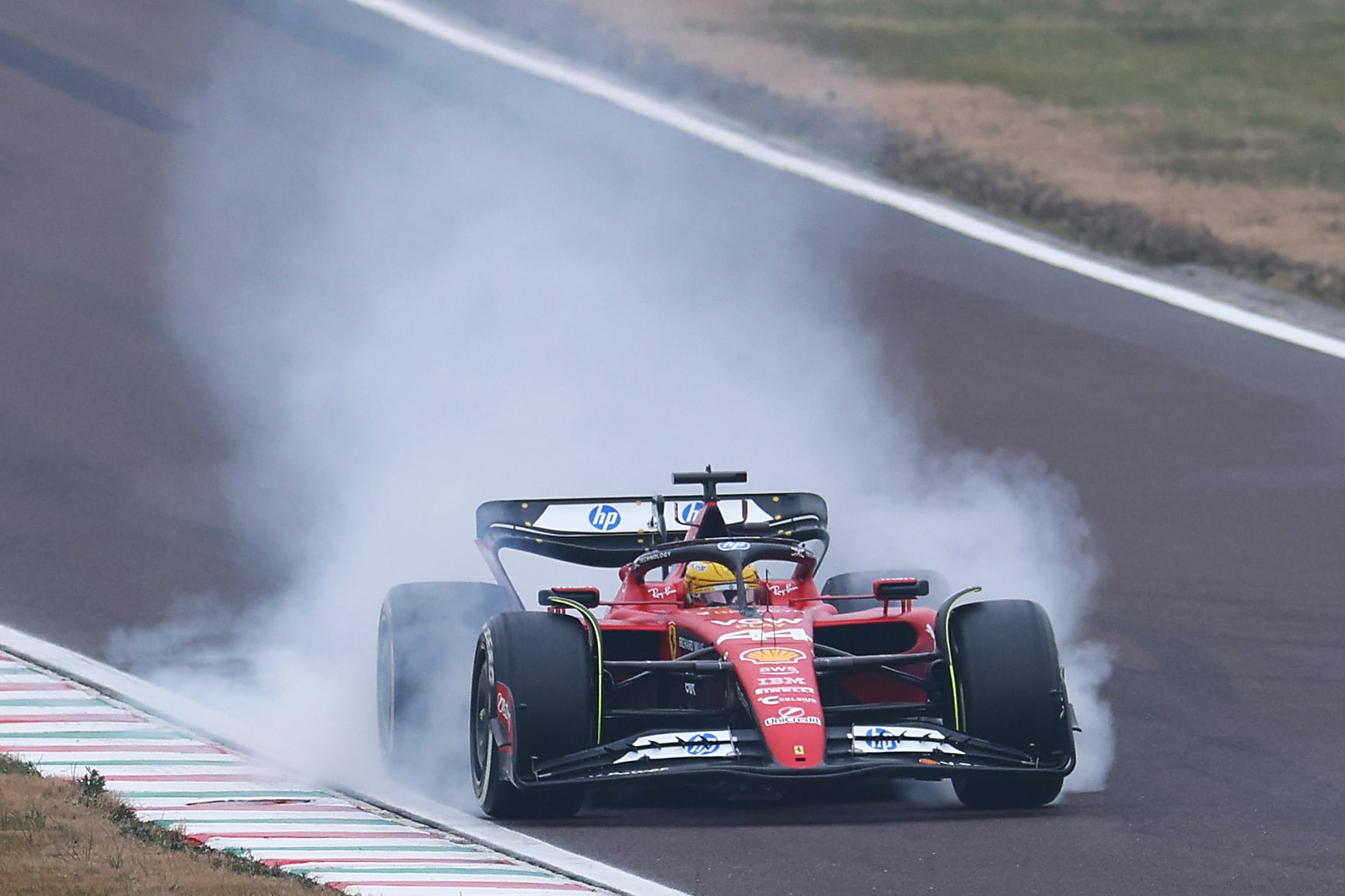 Primer accidente de Lewis Hamilton con Ferrari: en Europa cuentan qué ...