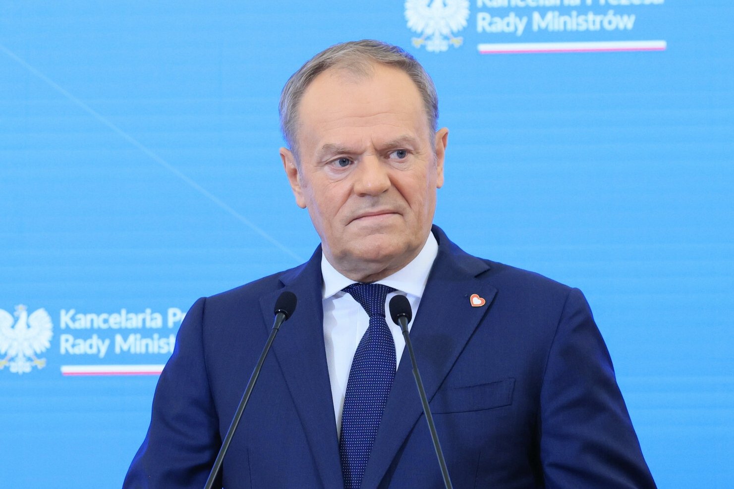 "Nie będzie już tak, że jakiś pijany bydlak podnosi rękę". Tak Tusk ...