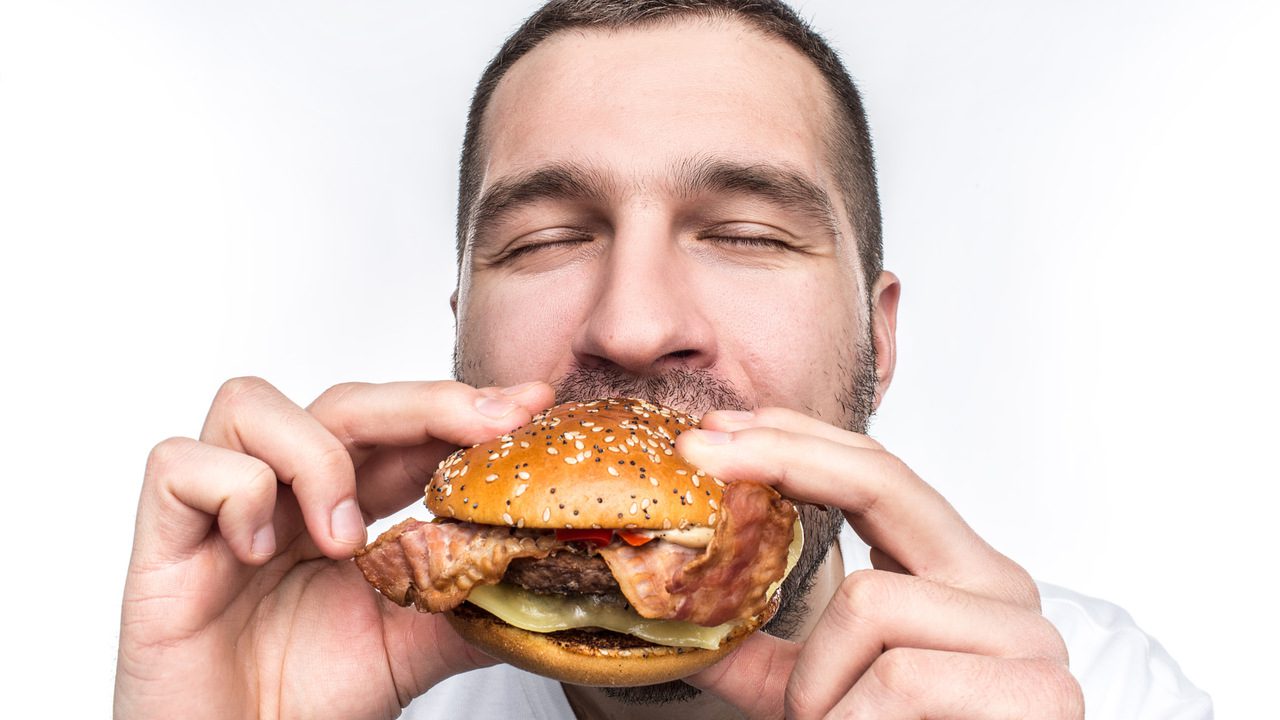 Fast Food Hacks: Top 15 Fast Food Deals You Need in February