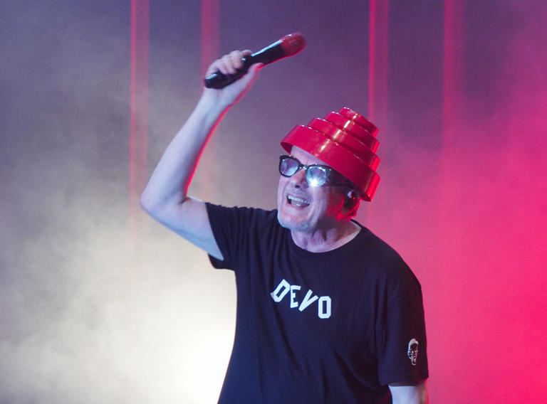 Devo founding member makes $1M from this '78 single each year. Here's how