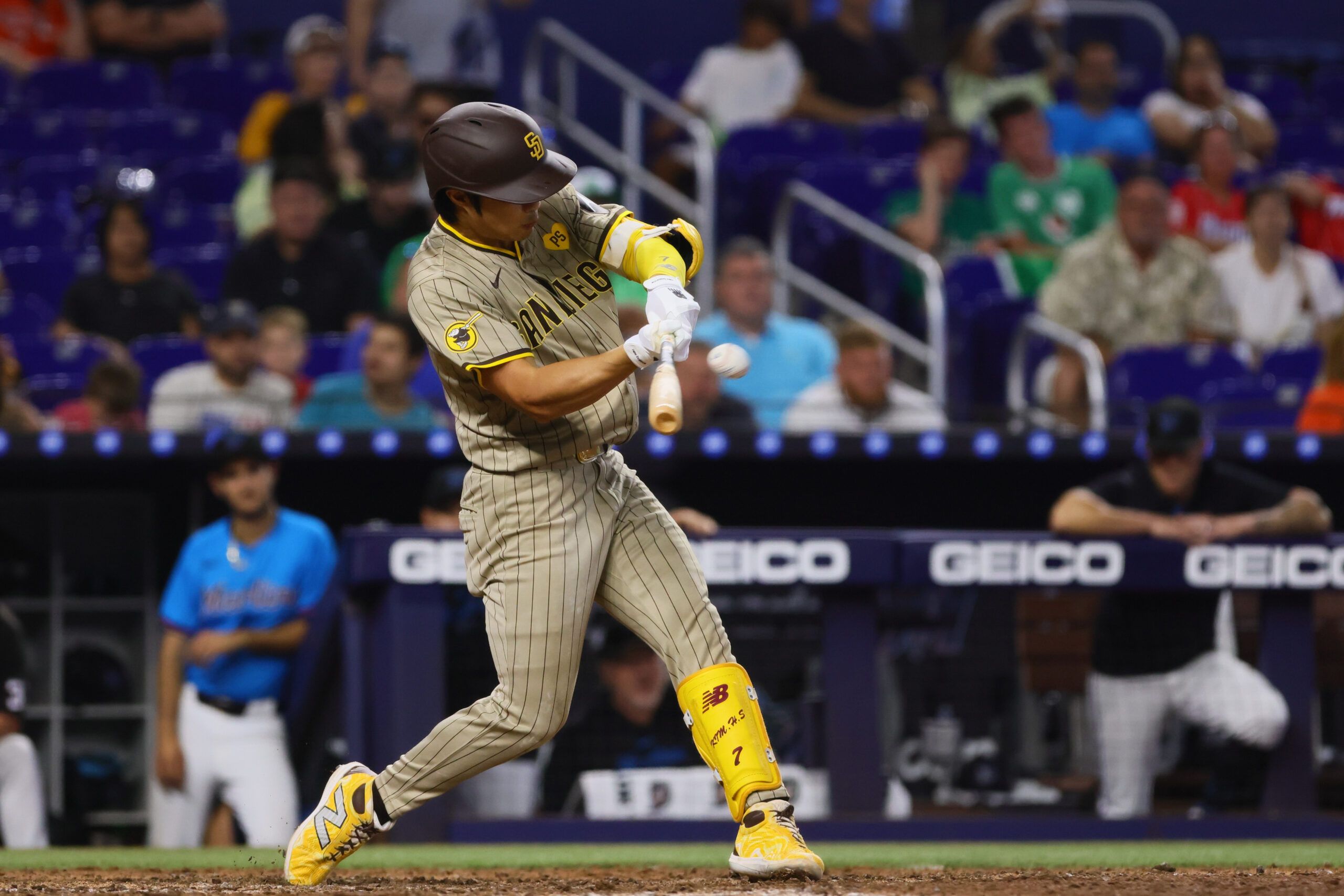 Yankees’ elite defensive infield target signs $29 million deal with AL ...