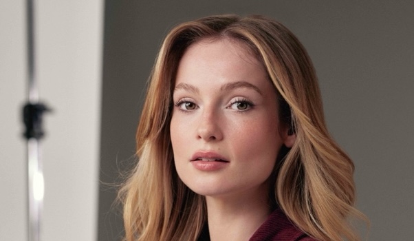 Sugar23 Signs ‘Bridgerton's Hannah Dodd