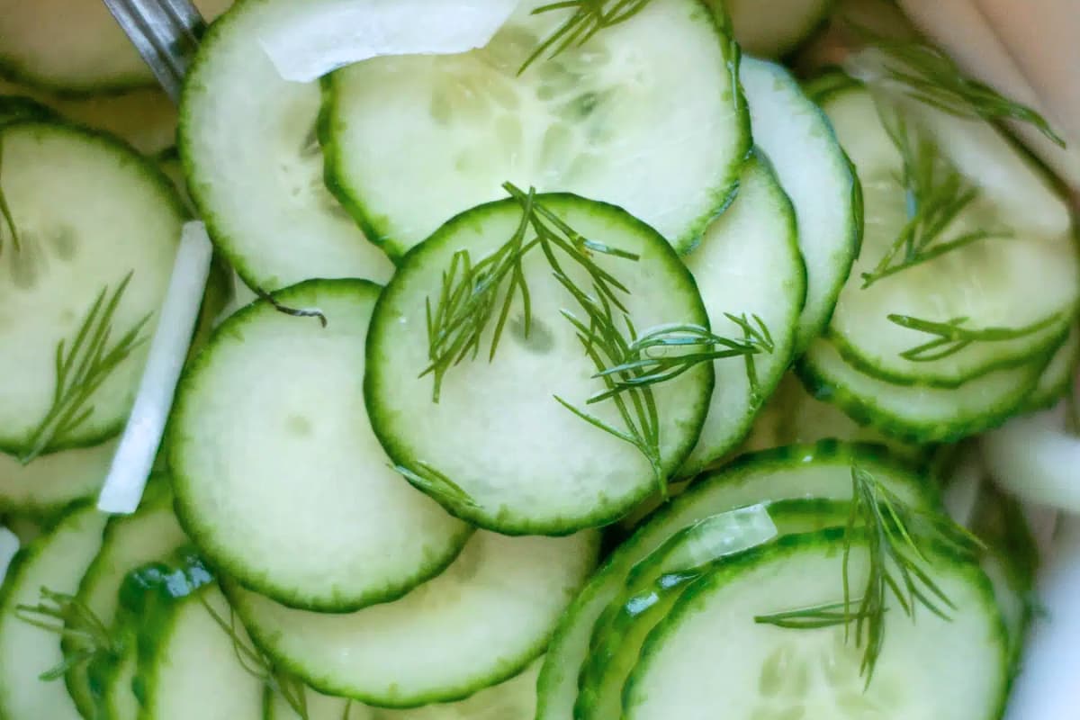 20 side salads that somehow end up being everyone’s favorite part