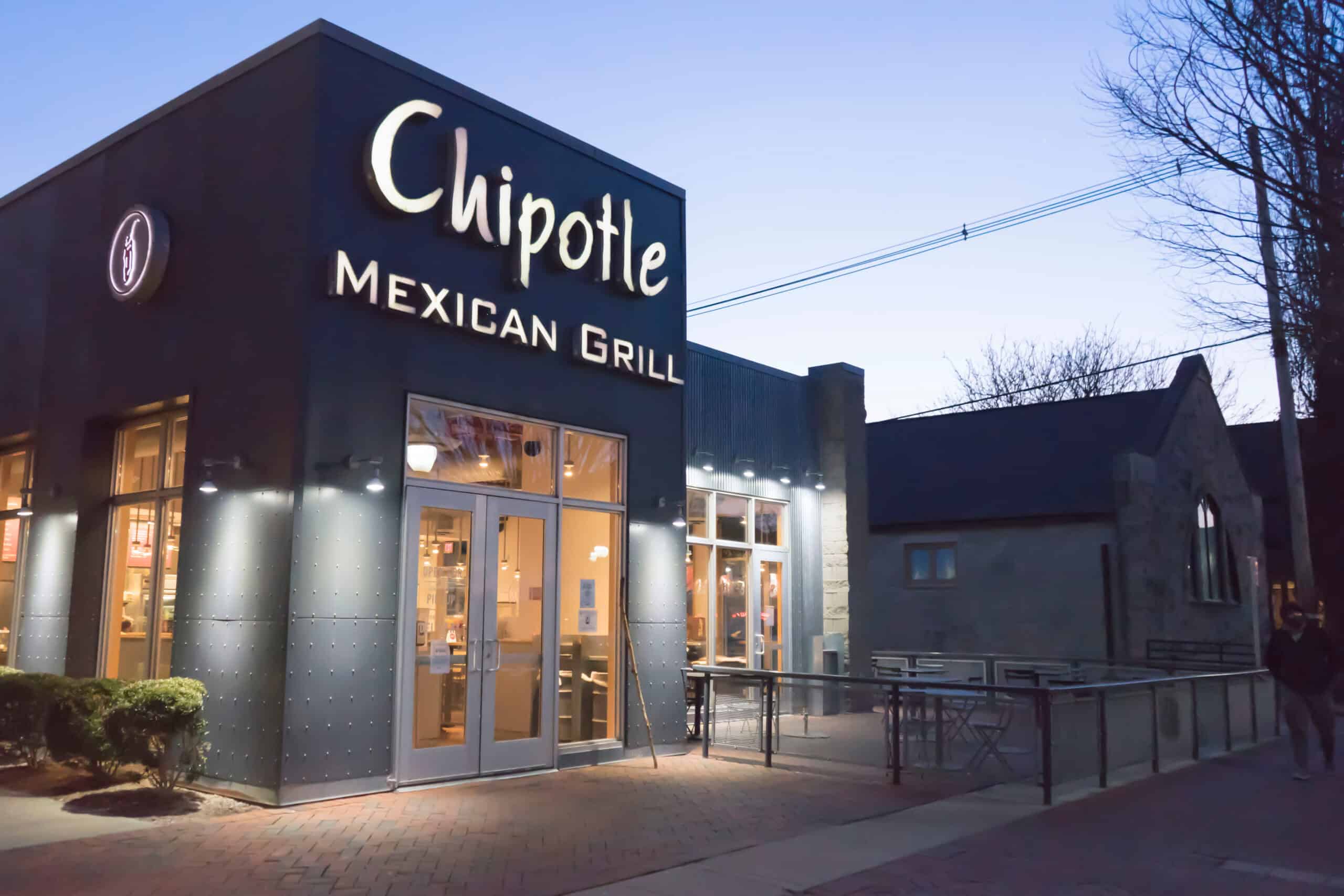 Skip These 9 Things at Chipotle If You Want to Eat Healthy