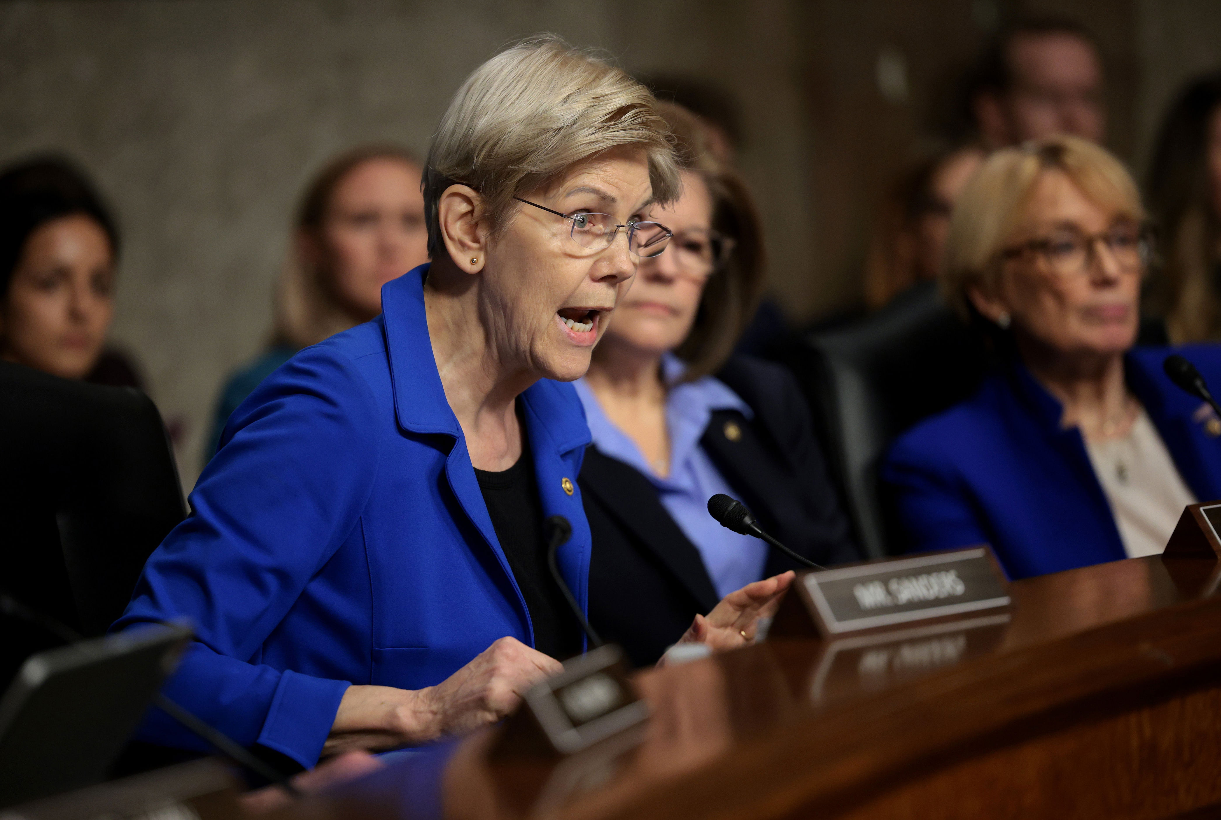 Massachusetts' Elizabeth Warren and RFK Jr spar over vaccine and money ...