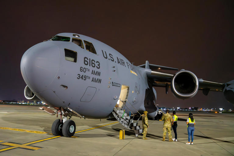 Fotos: así fue la deportación de ecuatorianos desde Estados Unidos