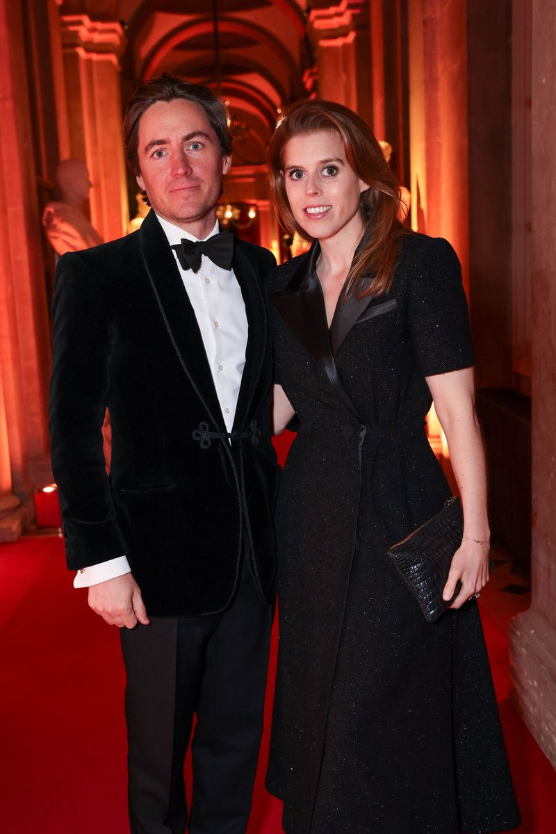 Princess Beatrice and Edoardo Mapelli Mozzi share precious first photo ...