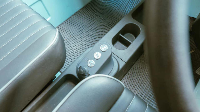 Electric Moke Review: Slightly Useless, But Delightful