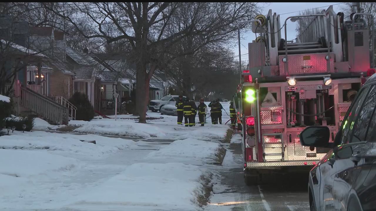 Coroner identifies man who died in Warren house fire