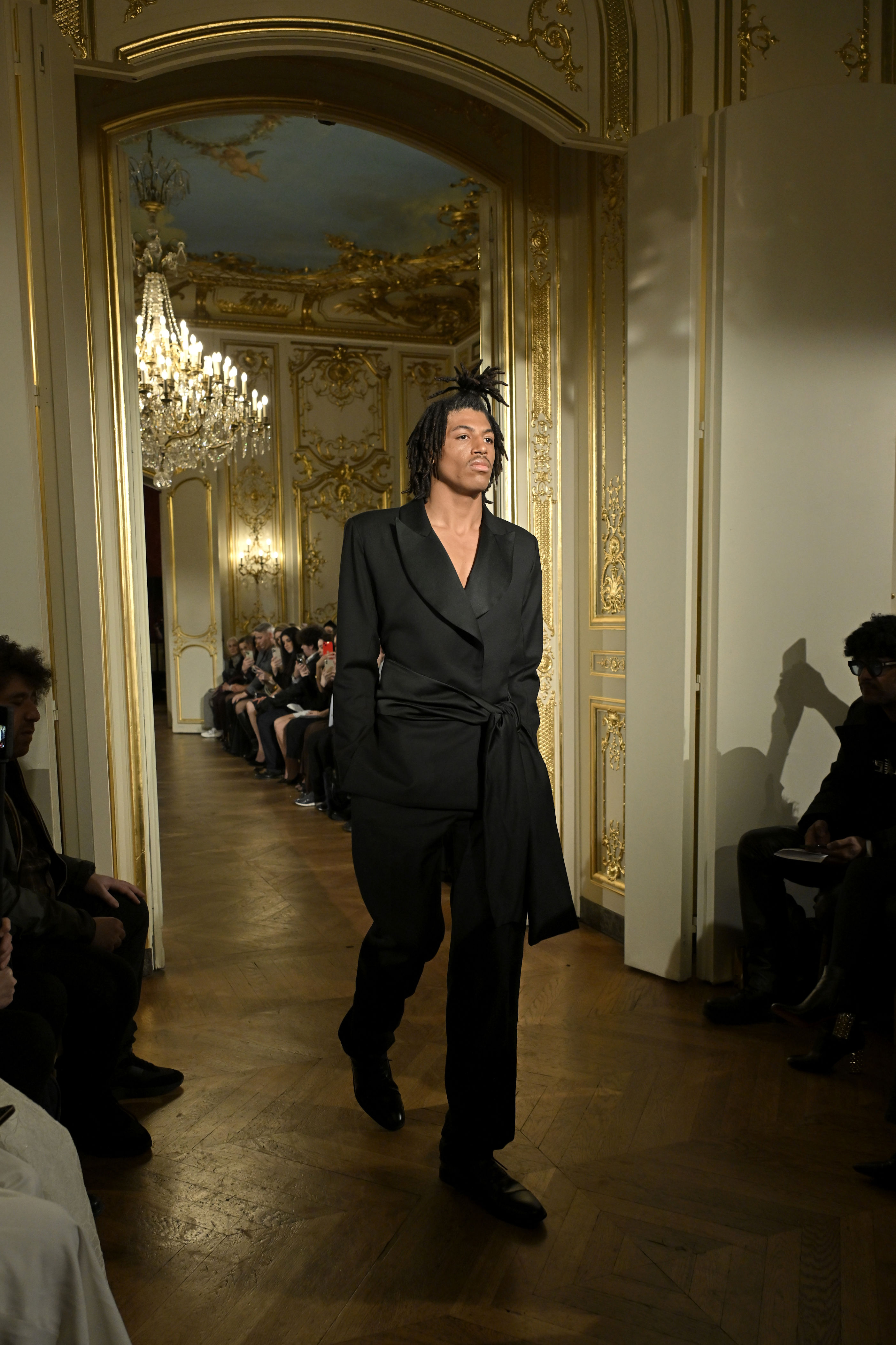 Heidi Klum’s son Henry Samuel, 19, makes runway debut at Paris Haute ...