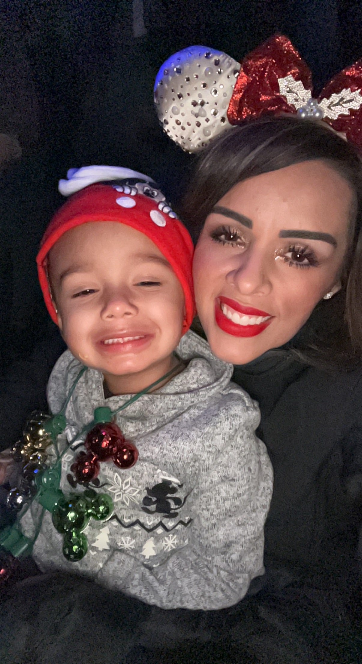 Lawyers claim lifeguards focused on food, not safety, as mom’s son ...