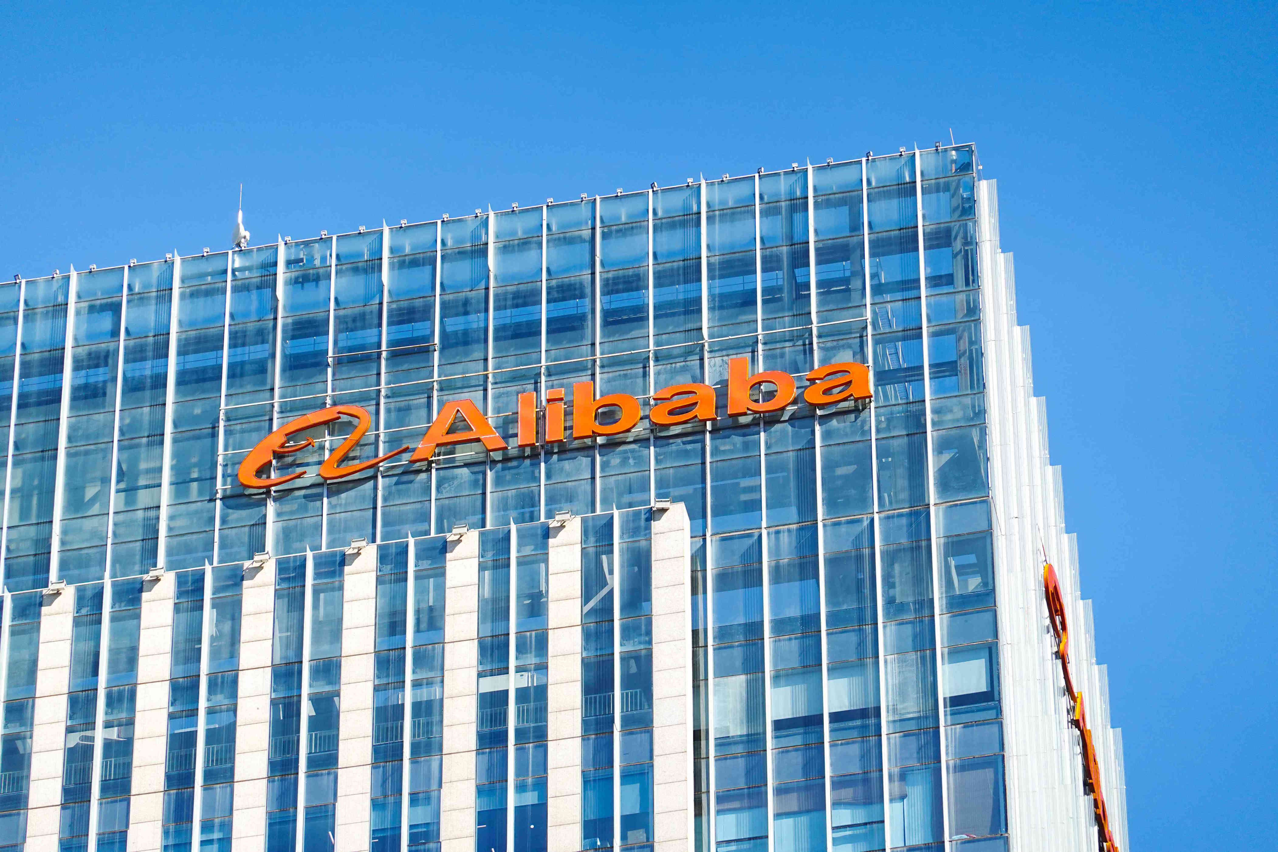 Alibaba Rolls Out AI Model It Says Can Outperform DeepSeek's and OpenAI's