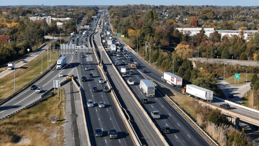 Sun: Baltimore traffic, potholes cost drivers $3,000 annually, report shows