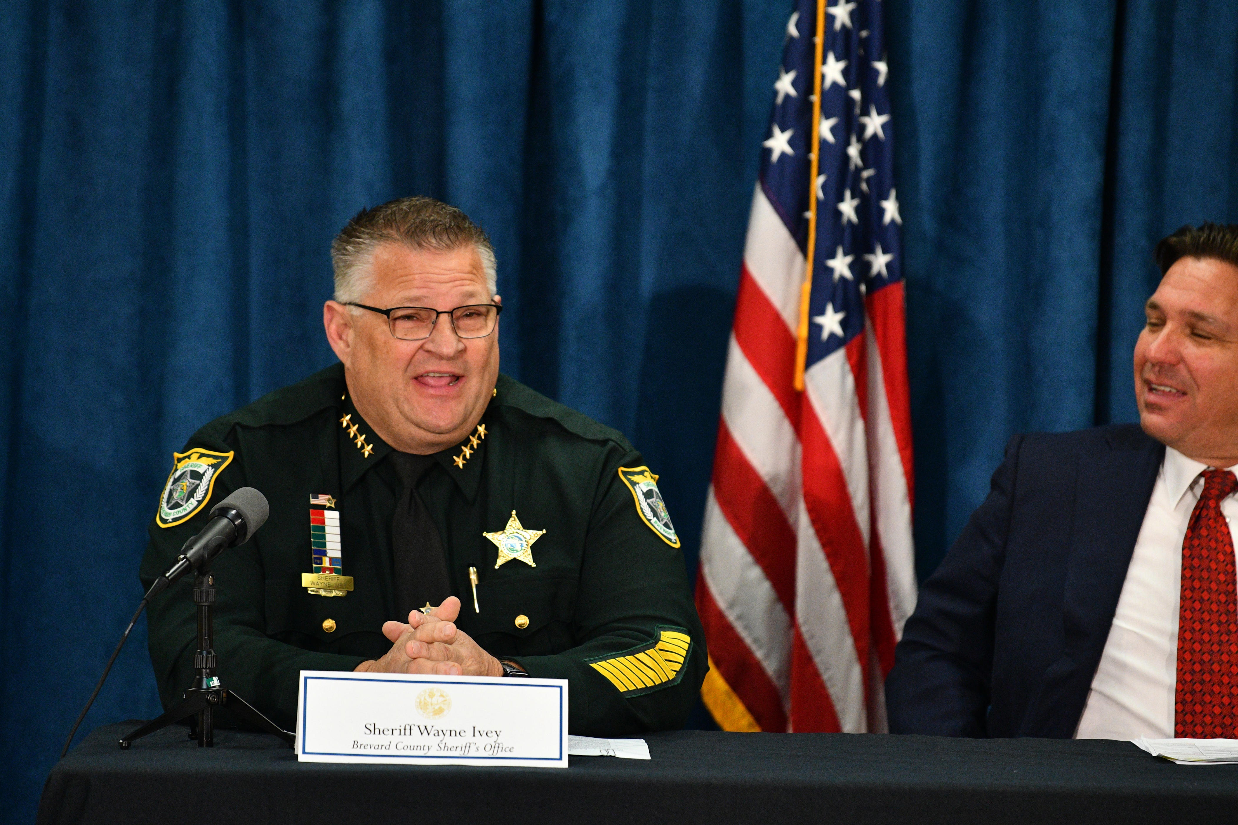DeSantis: Sheriffs now able to enforce immigration laws under new ...