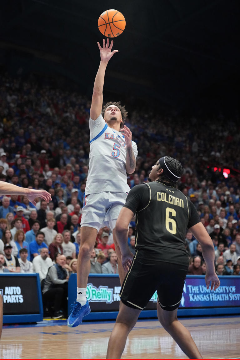 Inside Kansas basketball's late defensive strategy vs UCF that didn't ...