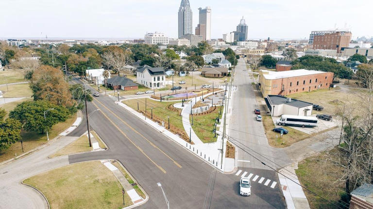 Isom Clemon Civil Rights Memorial Park opens in downtown Mobile