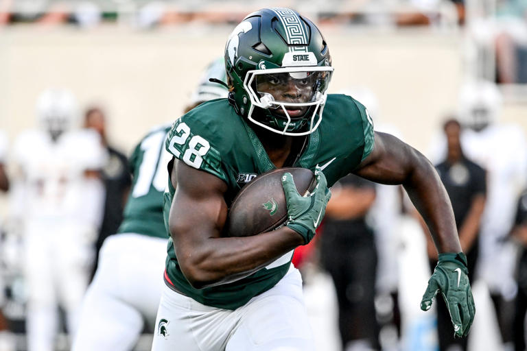 Michigan State football depth chart analysis: Running backs