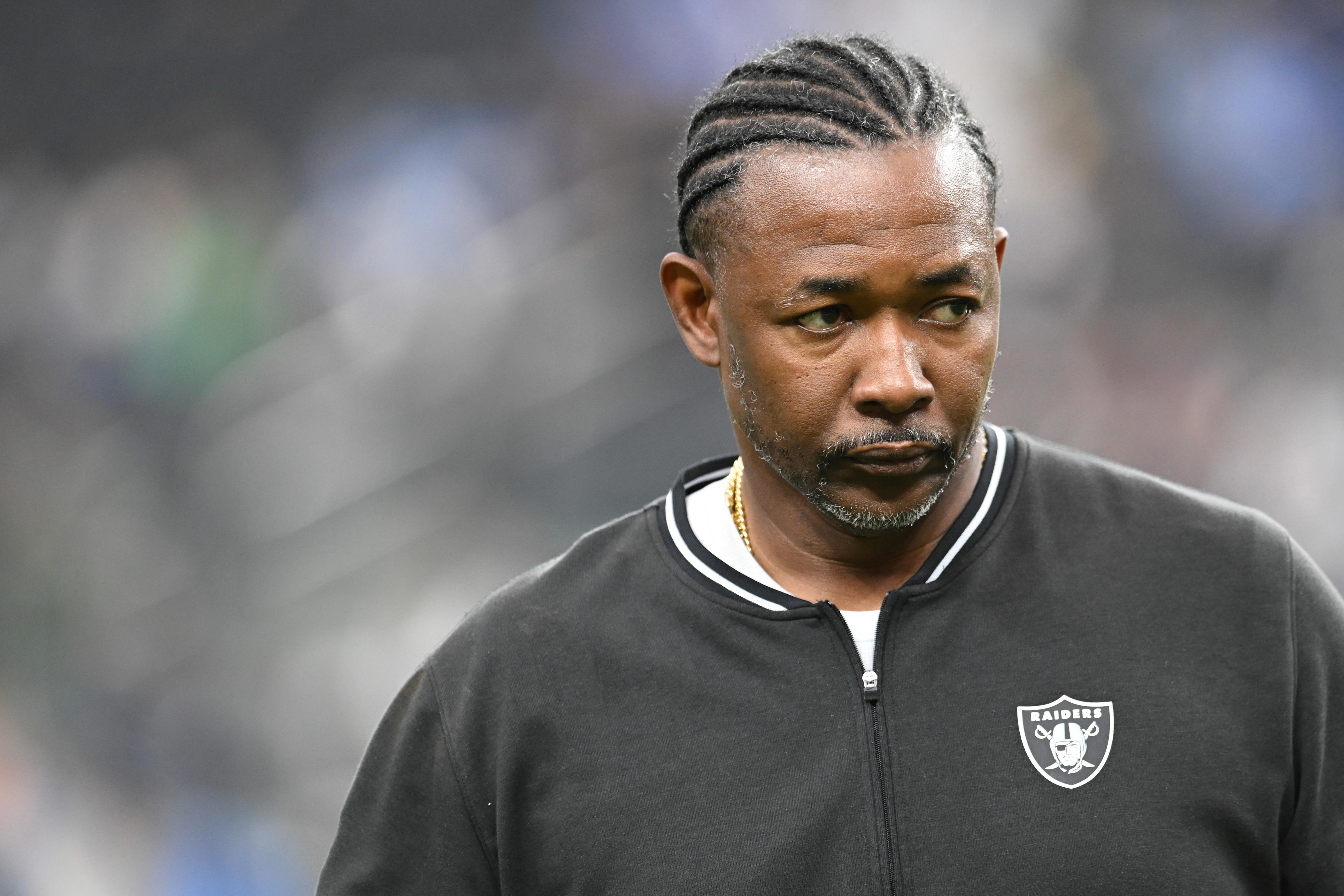Dolphins request head coach interview with Raiders DC Patrick Graham