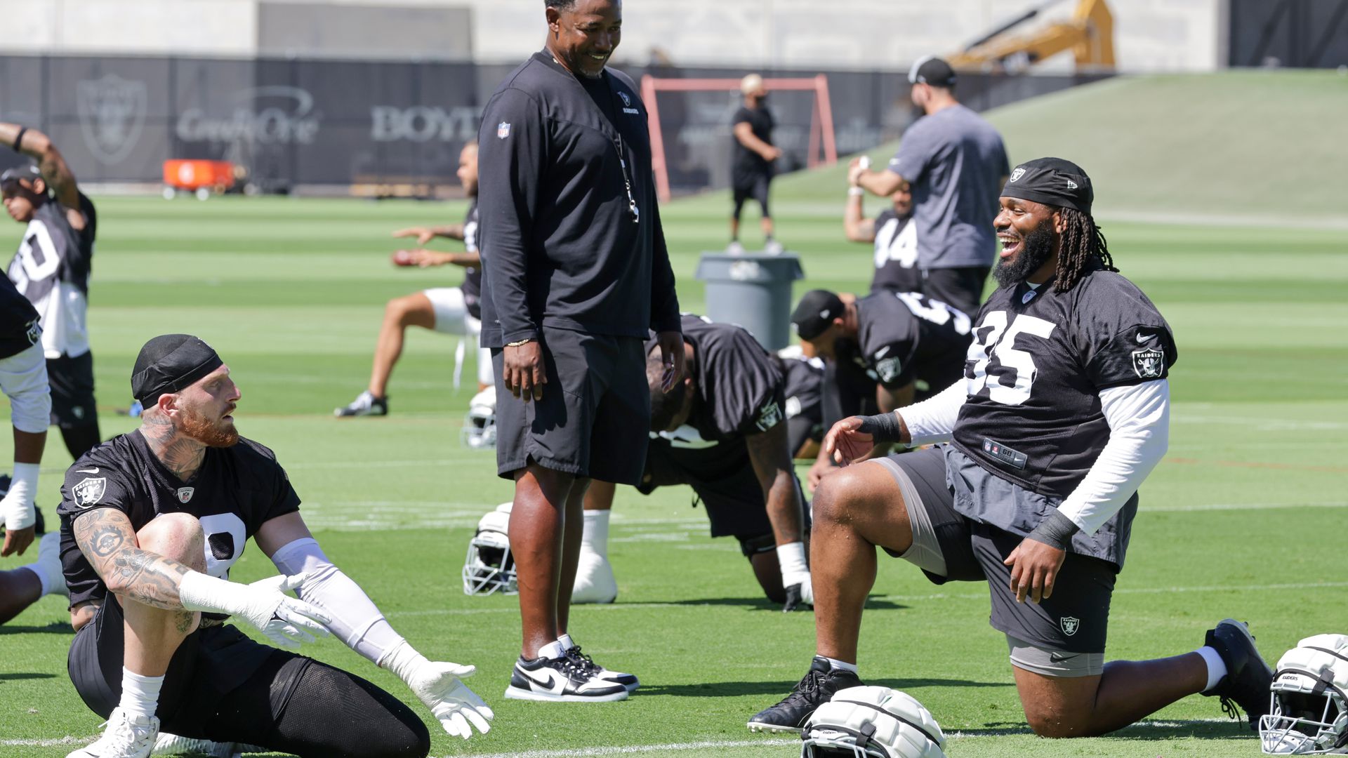 Early thoughts on Raiders working to retain Patrick Graham