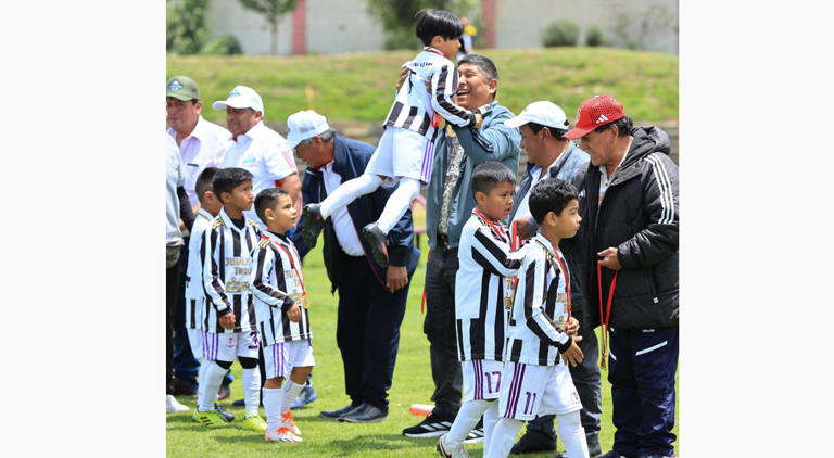 Tacna se coronó campeón en la categoría Sub 6 del torneo "Creciendo con ...
