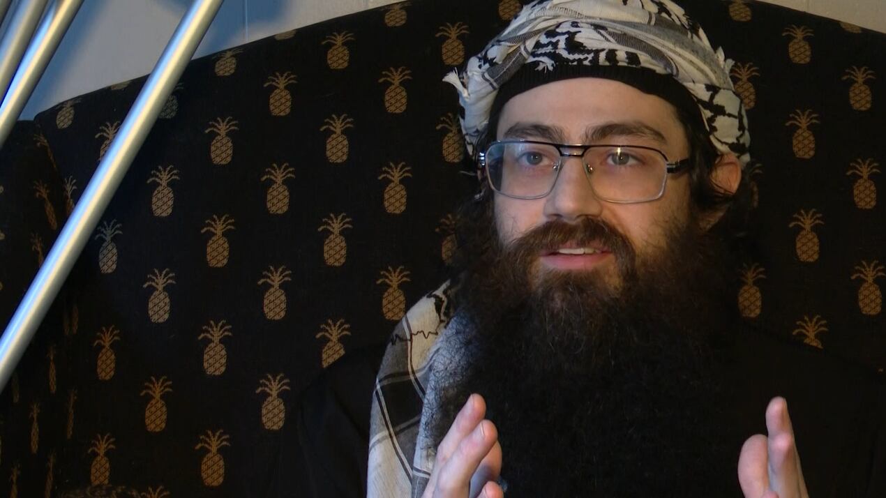 Toledo man says road rage incident almost turned deadly after he was ...