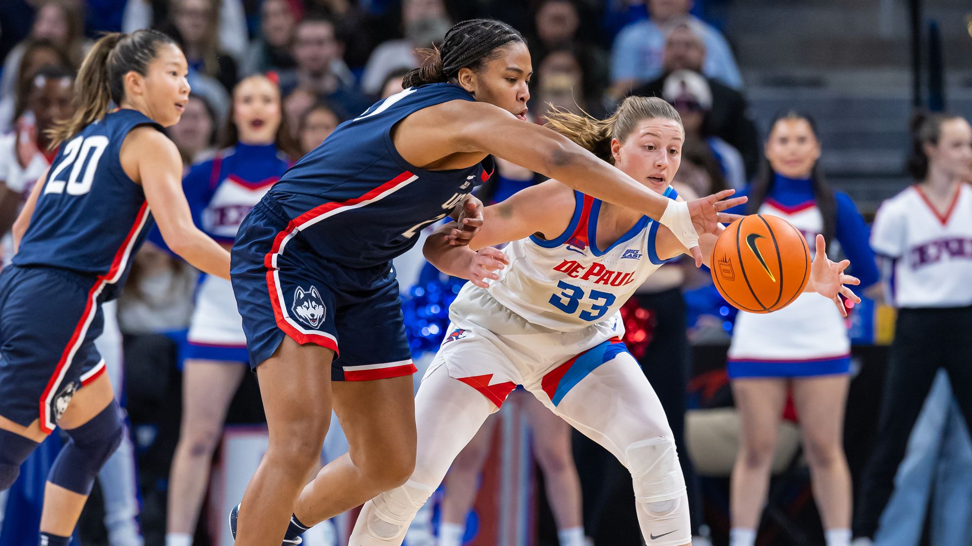 Azzi Fudd and Kaitlyn Chen lead UConn women’s basketball over DePaul, 84-58