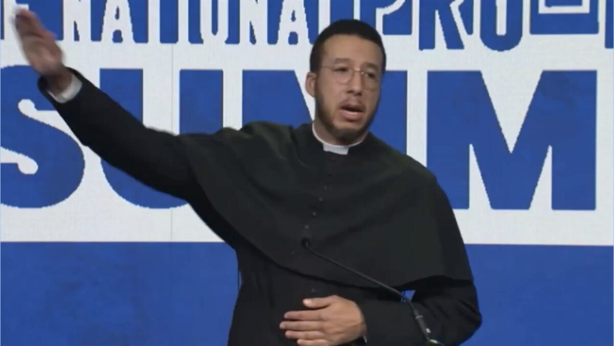 Priest Throws Nazi-Like Salute at Pro-Life Rally in DC in Trollish Nod ...