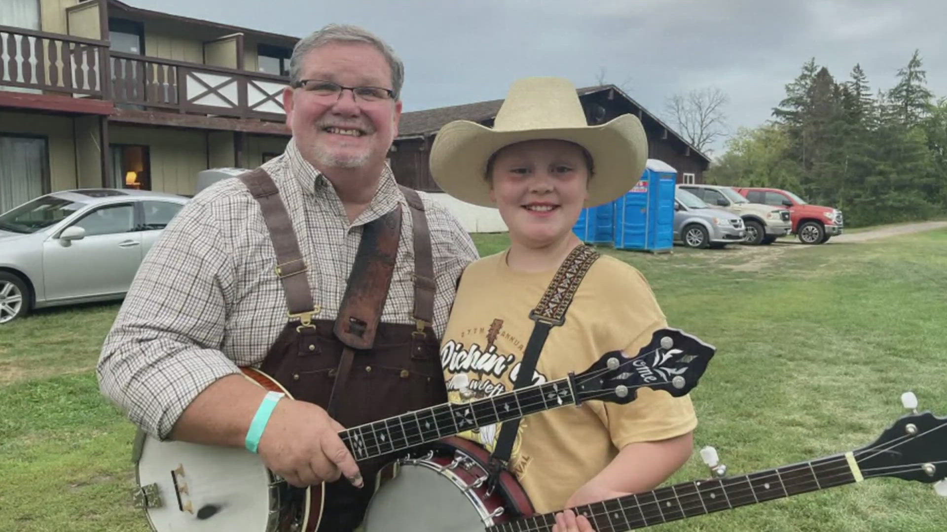 12-year-old banjo prodigy who plays to chickens becomes online star