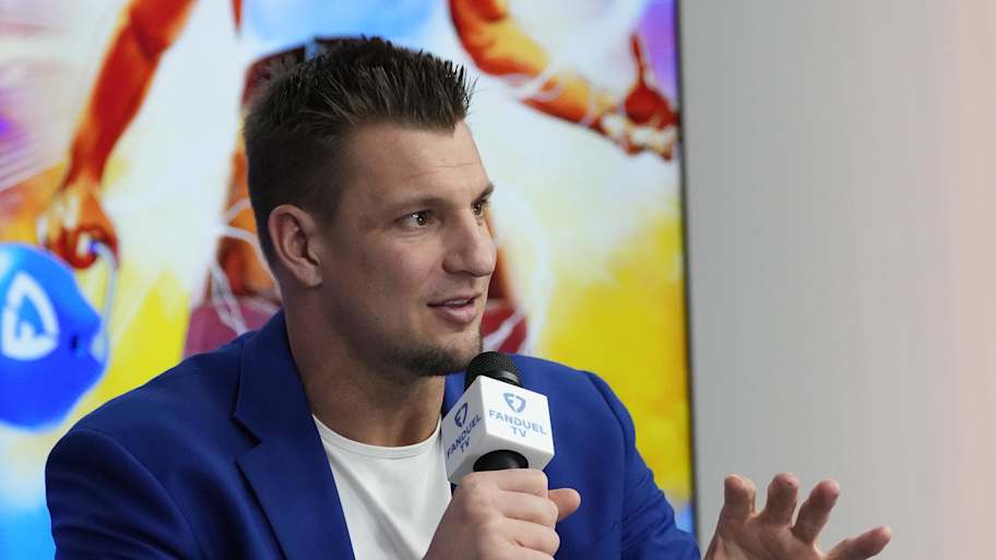 Rob Gronkowski Discusses 'Easy Pick' for Which Tight End Is His ...