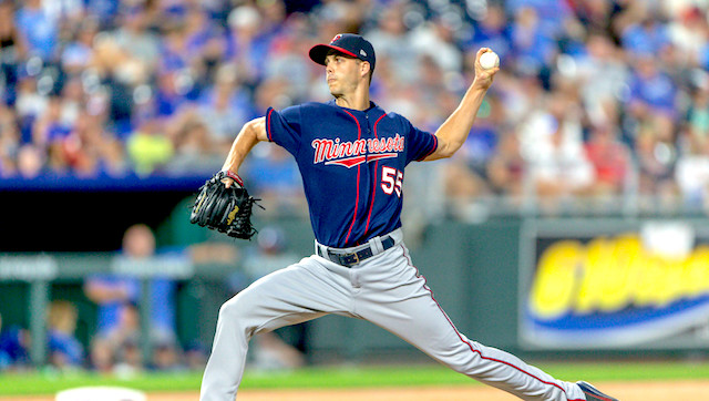 Reds Acquiring Taylor Rogers From Giants