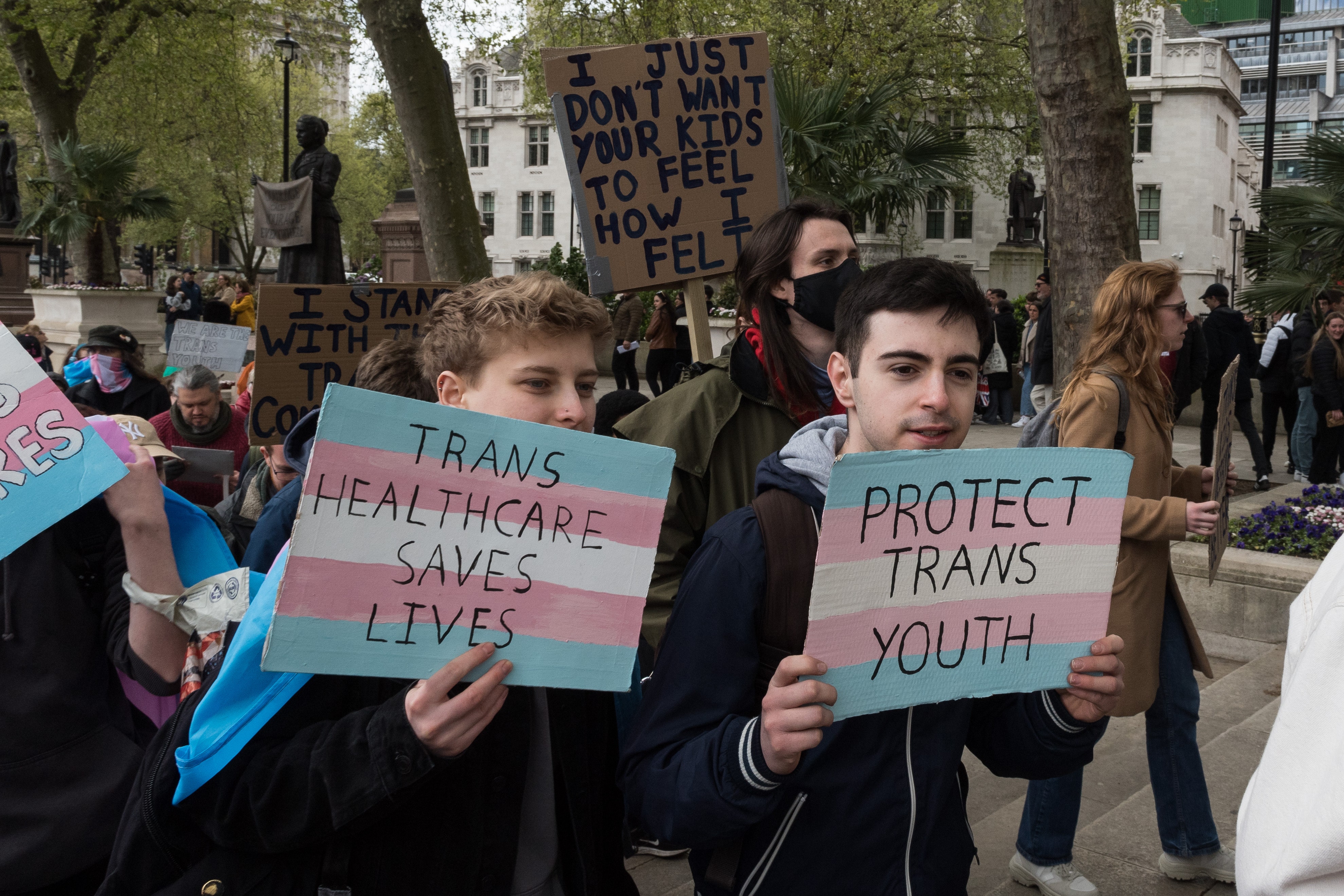 Trump's Executive Order on Gender-Affirming Care for Trans Youth: What ...