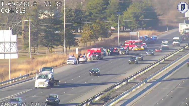 33-year-old man dies after being shot by Pendleton officer on I-69