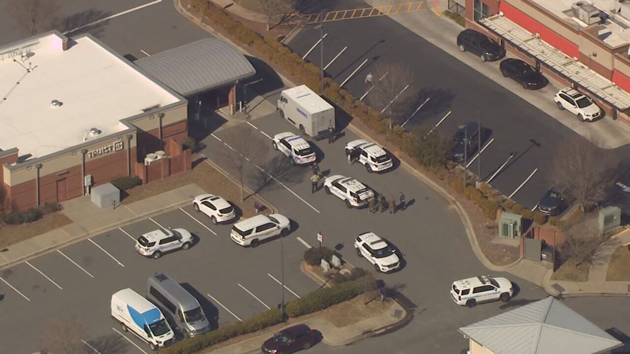 Attempted robbery of Brinks truck under investigation, sources say