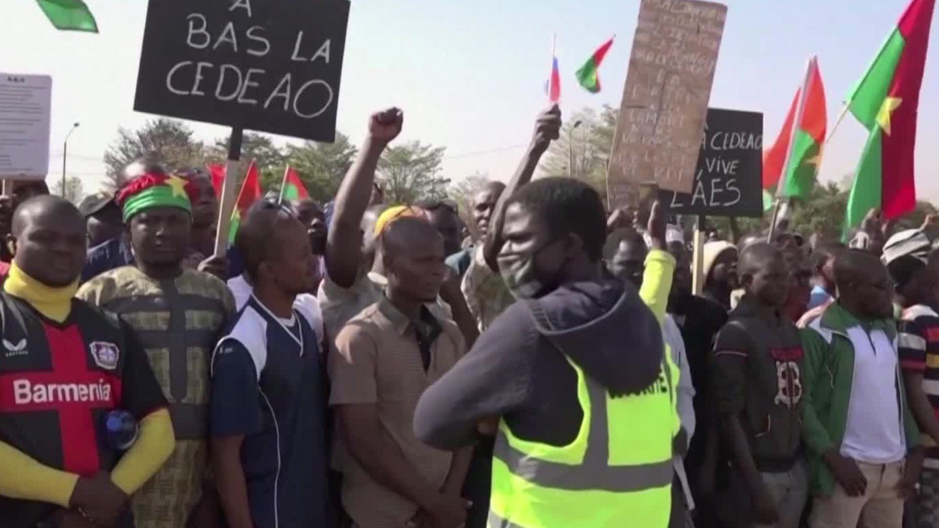 Military governments lead West African trio out of ECOWAS regional bloc