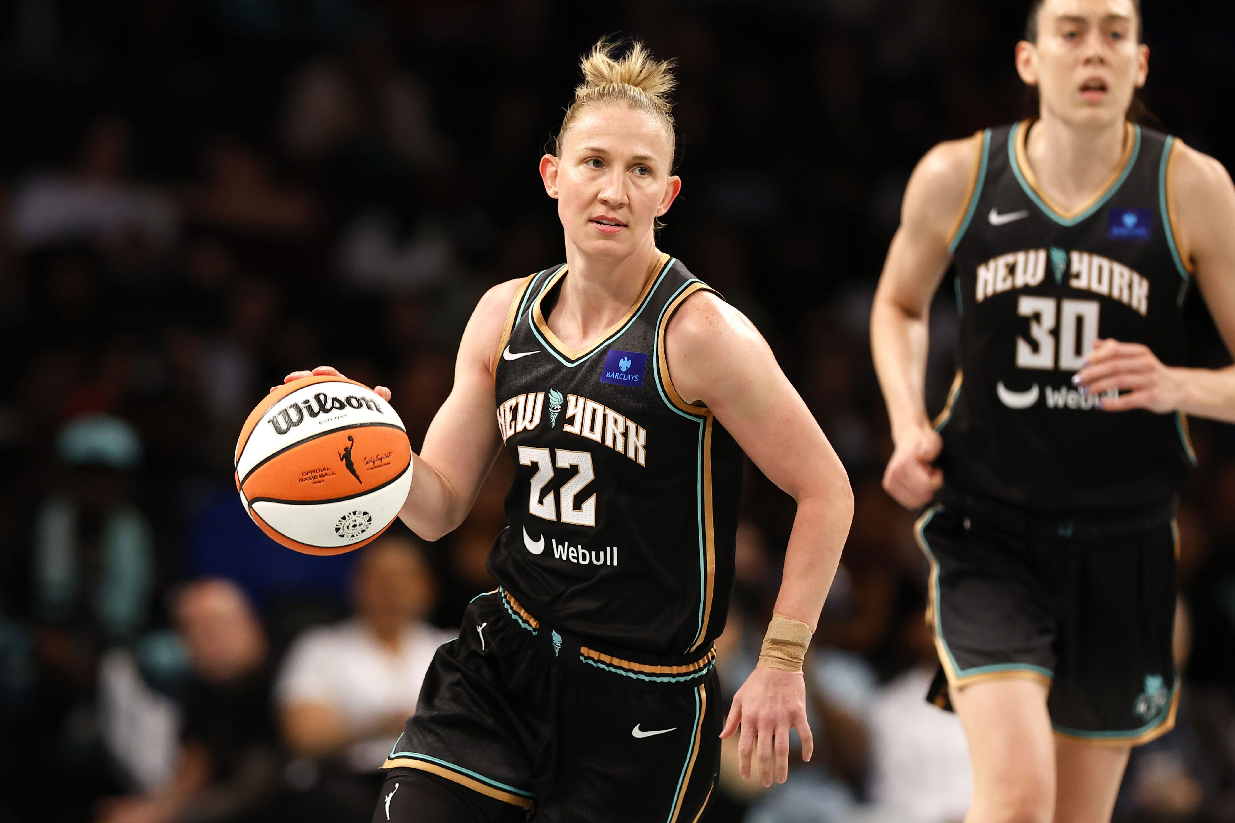 Courtney Vandersloot returning to Sky after two seasons with Liberty