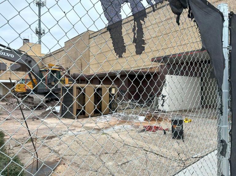 Demolition begins on former downtown Jackson library
