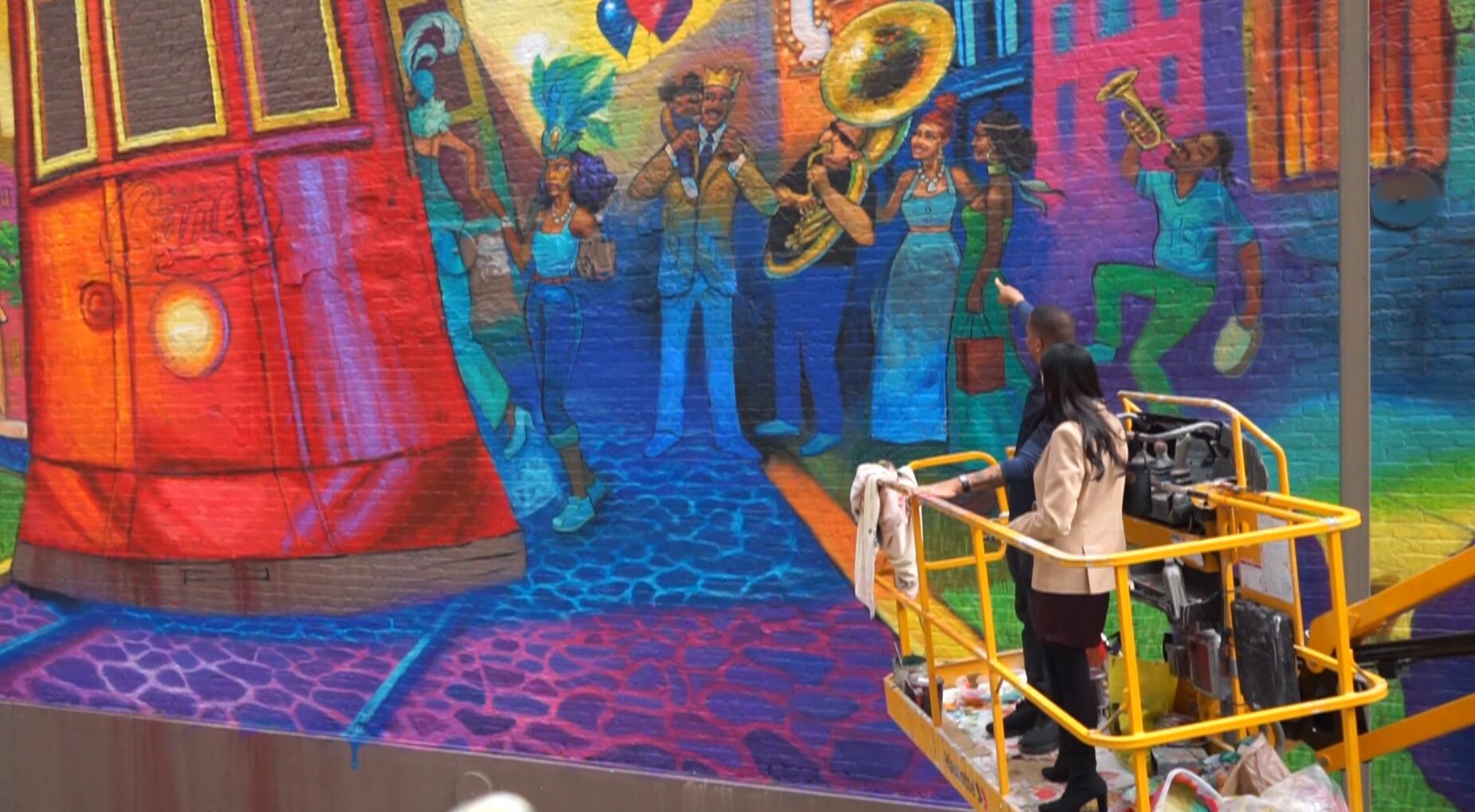 New murals transform Downtown New Orleans ahead of Super Bowl visitors